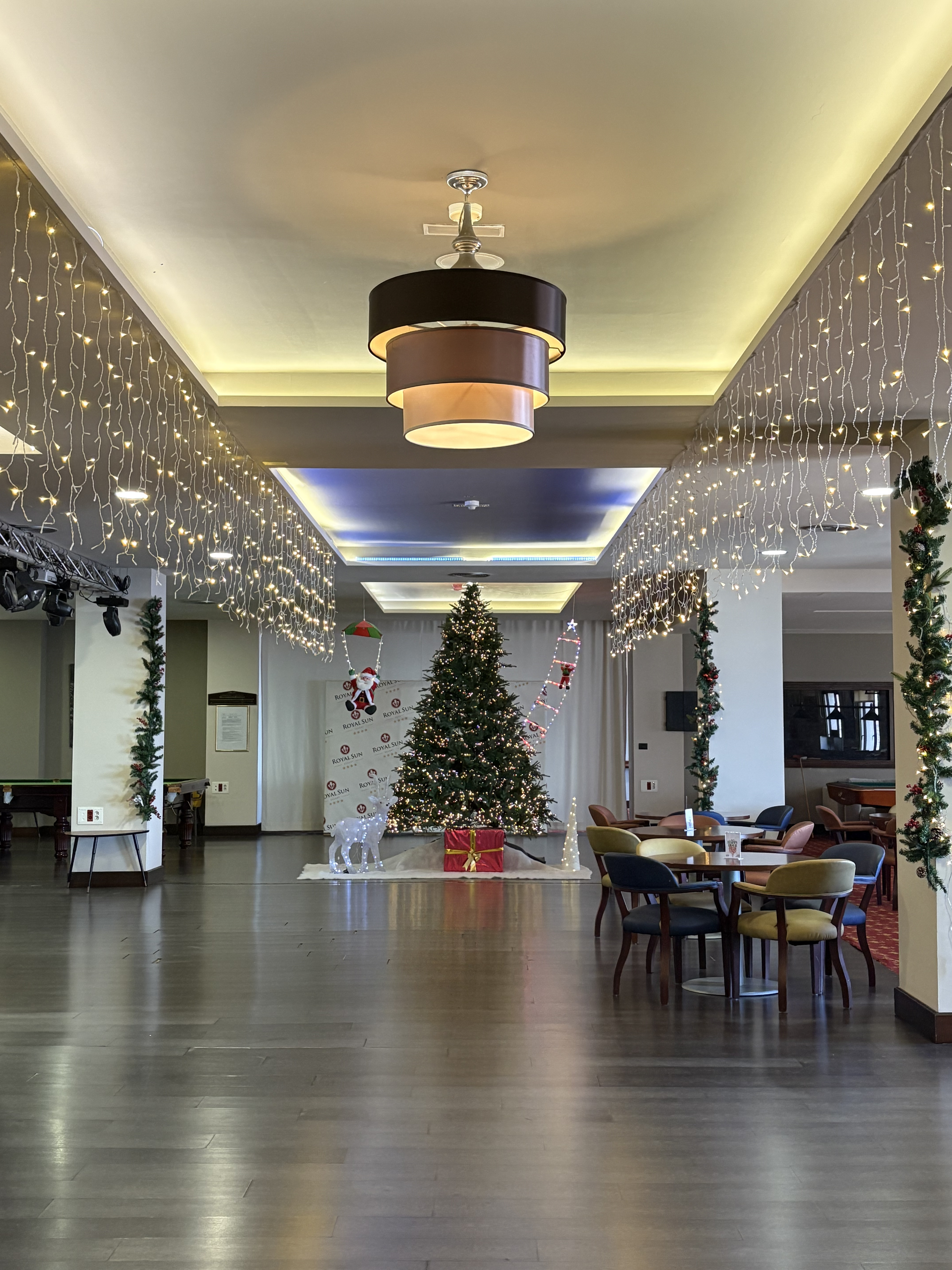 La Magia de la Navidad Llega a Royal Sun Resort Royal Sun Resort